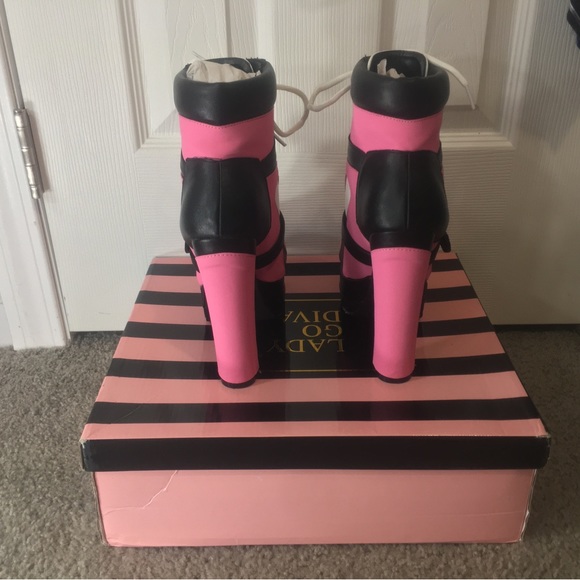 Dolls Kill | Shoes | Dolls Kill Giving Life Sporty Platform Boots Pink ...